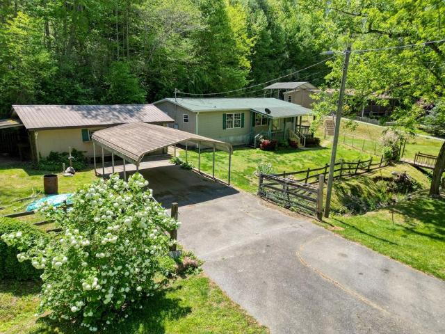 832 Canyon Road