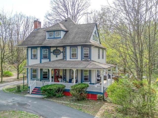 832 Bloomingburg Rd, Bloomingburg, NY 12721 | MLS #981176 | Compass