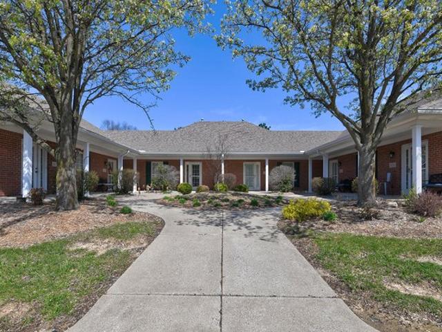 832 Garden Pointe Dr, Simpsonville, KY 40067
