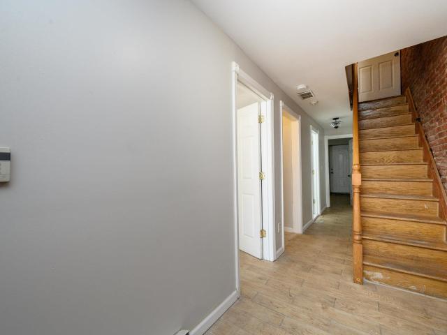 832 Grand St