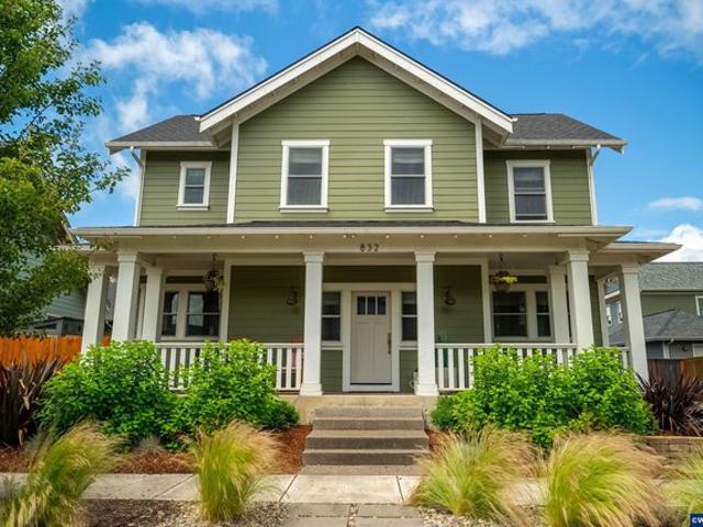832 Edwards Rd S, Monmouth, OR 97361