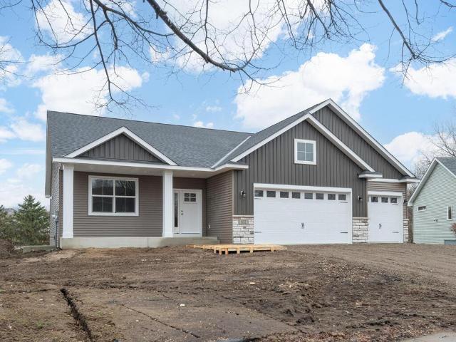 832 Forest Edge Drive