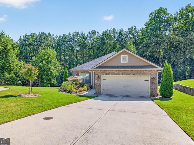 832 Hidden Hollow Circle