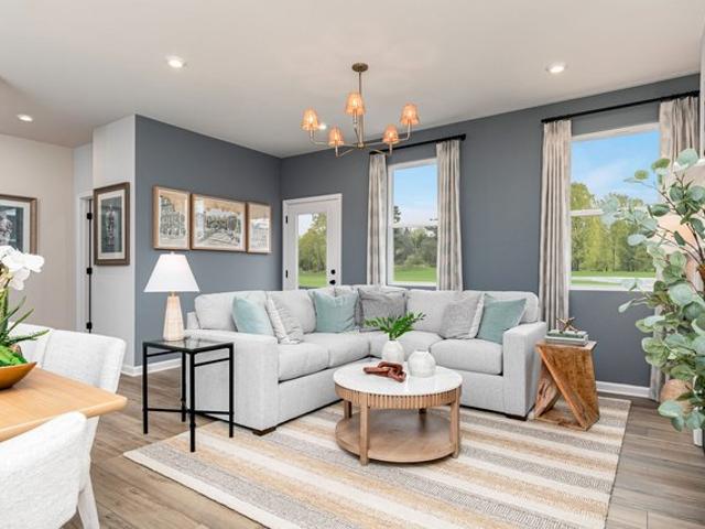 832 Leraes Way, Loganville, GA 30052