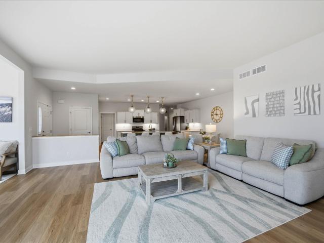 832 N Verona Cir, Unit 11