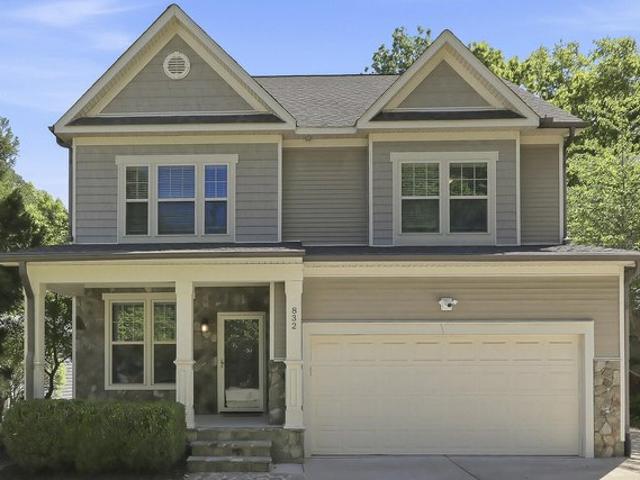 832 Nowell Ridge Rd, Raleigh, NC 27607