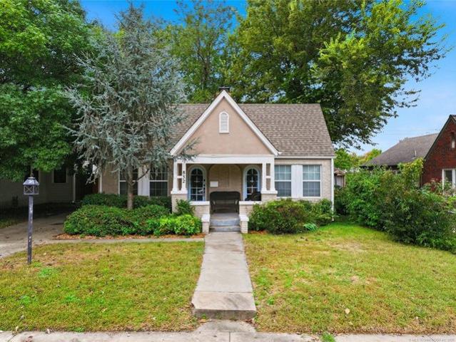 832 S Indianapolis Ave, Tulsa, OK 74112