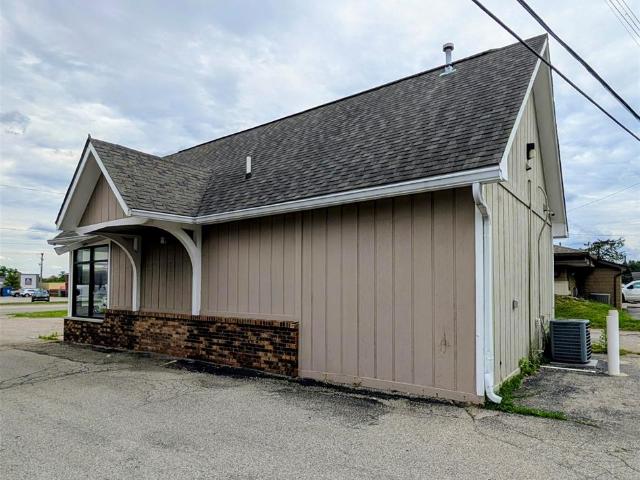 832 S Main Street