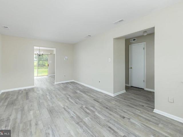 832 Saint Regis Court
