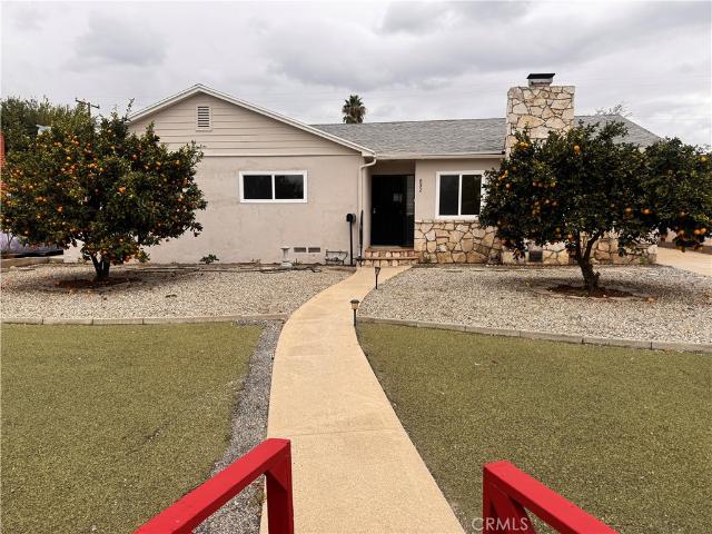832 W Granada Court