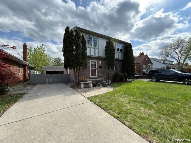 8334 McKinley