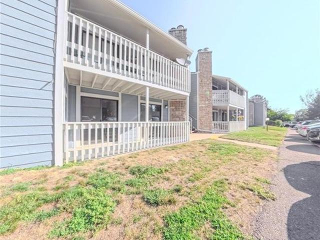 8335 Fairmount Dr Unit 102, Denver, CO 80247