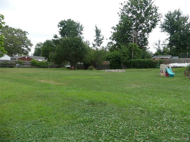 8335 Pardee Road