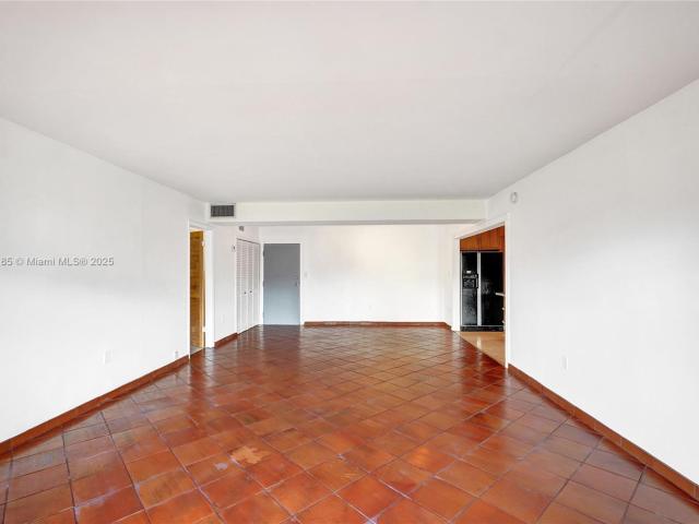8335 SW 72nd Ave, Unit 205D, Miami, FL 33143 | MLS #A12011