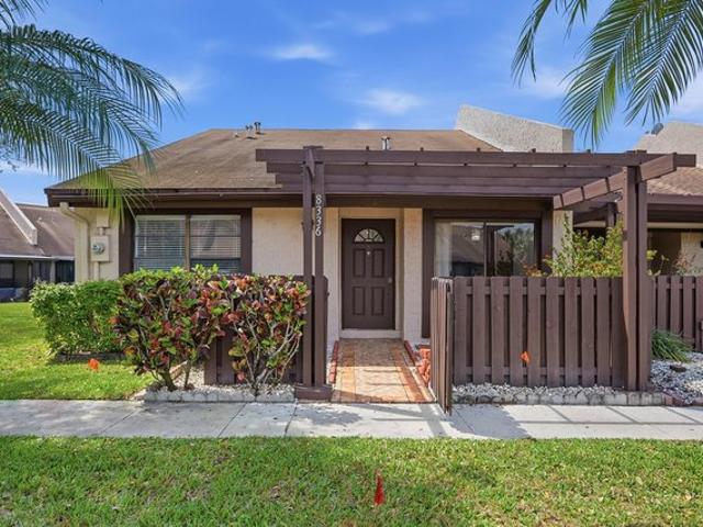 8336 NW 37th Pl, Sunrise, FL 33351