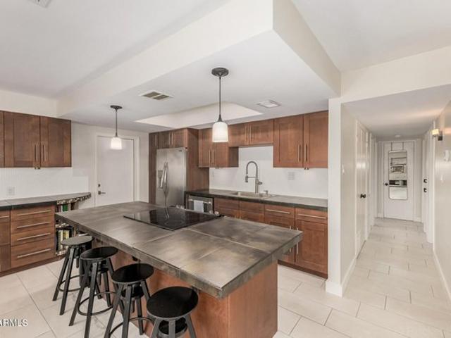 8336 E Montecito Ave, Scottsdale, AZ 85251