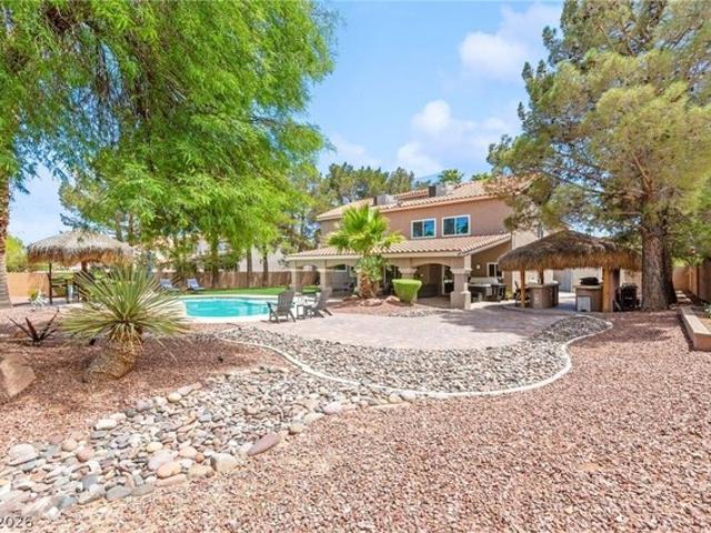 8336 Garnet Canyon Ln, Las Vegas, NV 89129