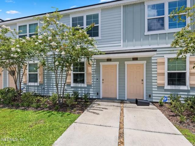 8337 Asteroid St, Jacksonville, FL 32256