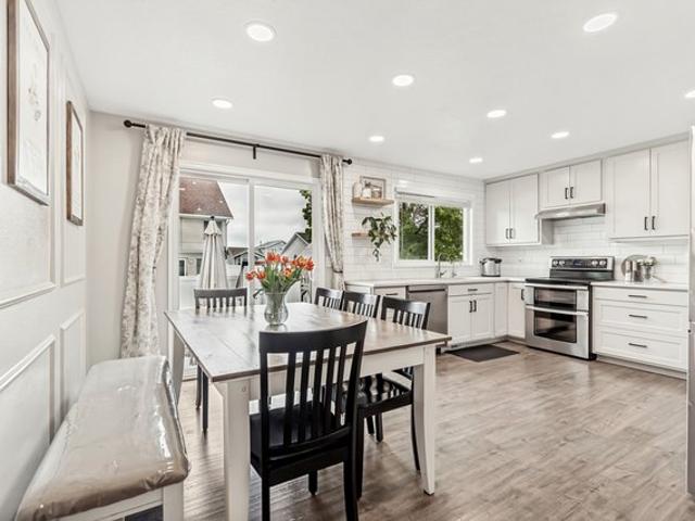 8337 S Etude Dr W, West Jordan, UT 84088