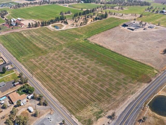 8330 NE 1st St, Terrebonne, OR 97760