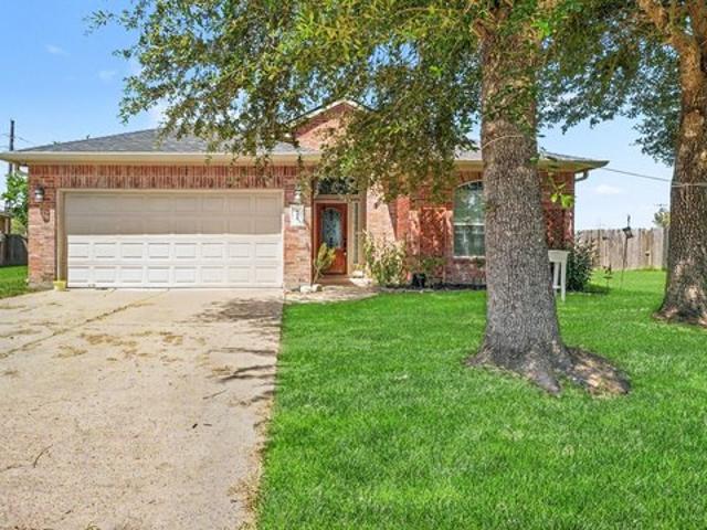 8330 Rusty Blackhaw Ln, Baytown, TX 77523