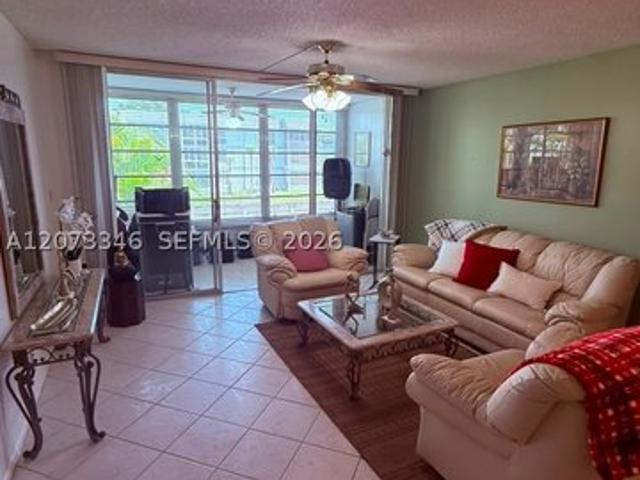 8330 Sands Point Blvd Apt N208, Tamarac, FL 33321