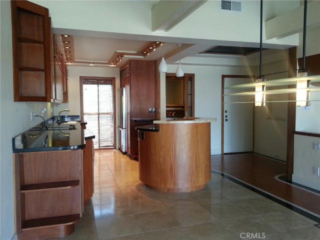 8331 Marina Pacifica Drive N