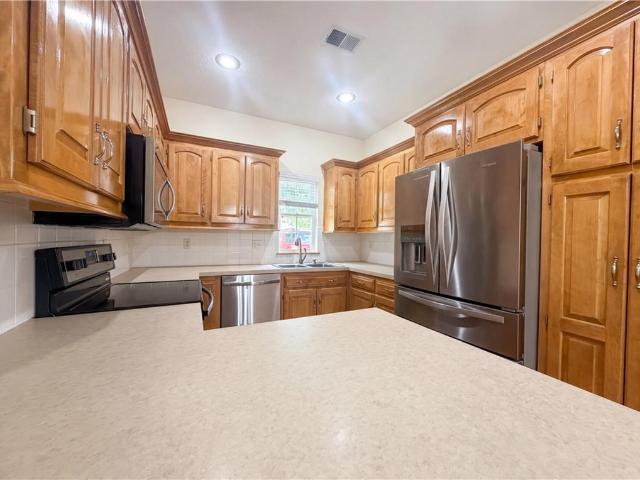 8331 Greeley Ave, Kansas City, KS 66109 | MLS #2617