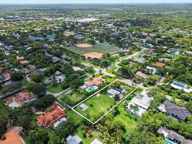 8331 SW 100th St, Miami, FL 33156