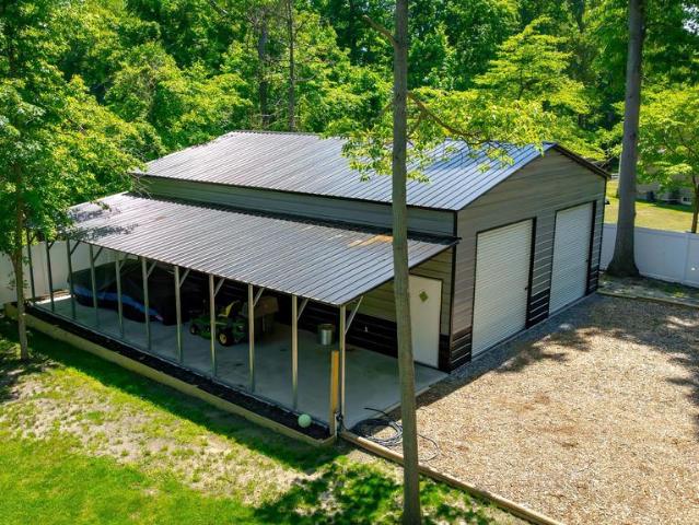 8331 Woodland Road
