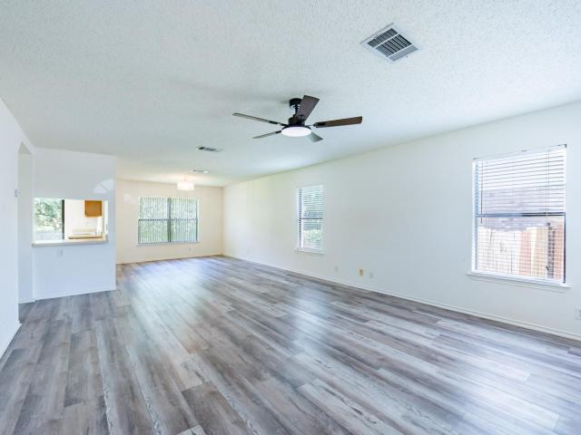 8332 Montoya Cir