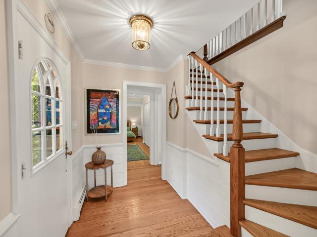 8332 N Greenvale Rd