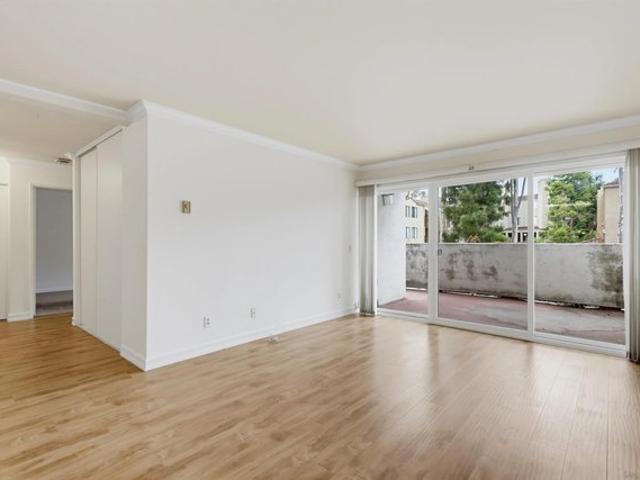 8332 Regents Rd Unit B, San Diego, CA 92122