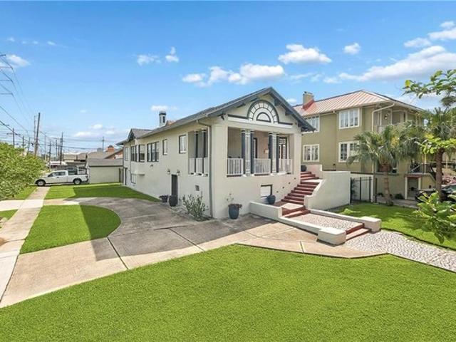 8333 Pritchard D Pl, New Orleans, LA 70118