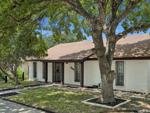 8333 Windway