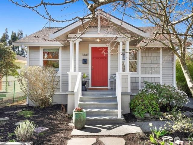 8333 27th Ave NW, Seattle, WA 98117