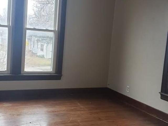 833 01 03 1/2 South Washington Street 1 Bedroom Apartment for Rent at 833 833 01 03 1/2 South Washington Street, Kokomo, IN 46901
