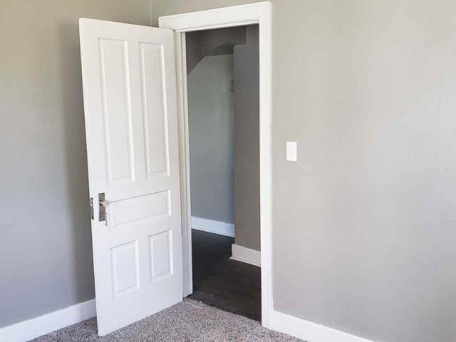 833 01 03 1/2 South Washington Street 1 Bedroom Apartment for Rent at 833 833 01 03 1/2 South Washington Street, Kokomo, IN 46901
