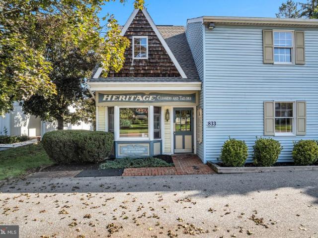 833 835 Fishburn Road