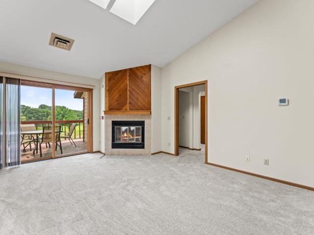 833 County RD H