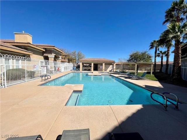 833 Aspen Peak Loop, 1014, Henderson, NV 89011