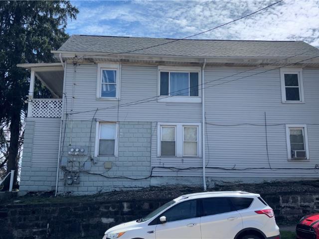 833 Greensburg Pike