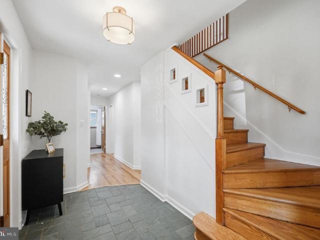 833 Fontaine Street