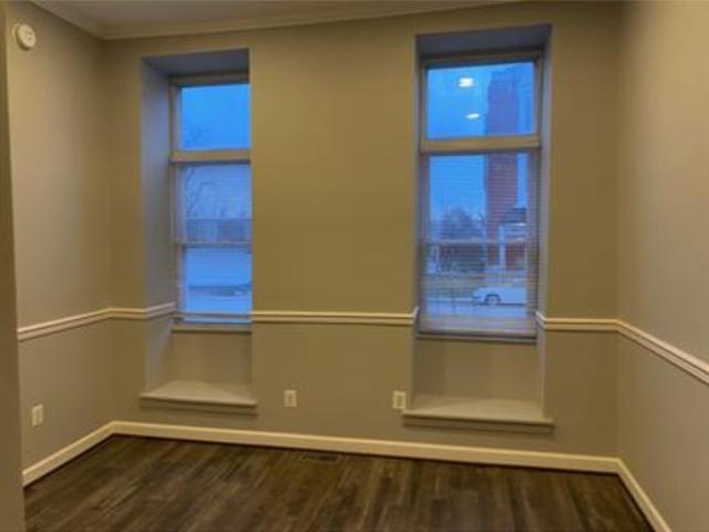 833 N Fulton Ave $750 Private Room Private Bath