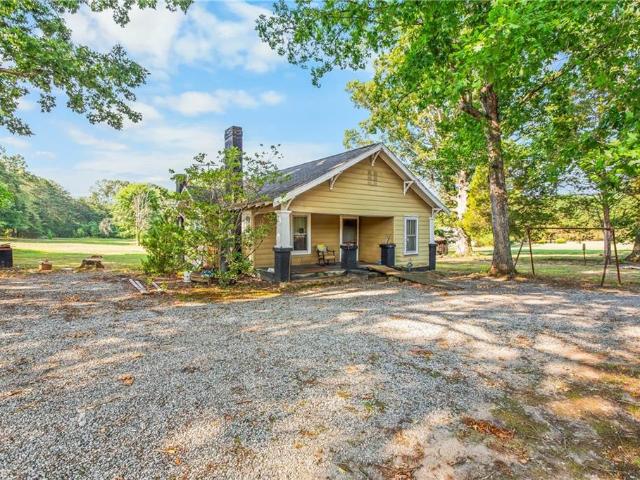 833 NC Highway 150 W