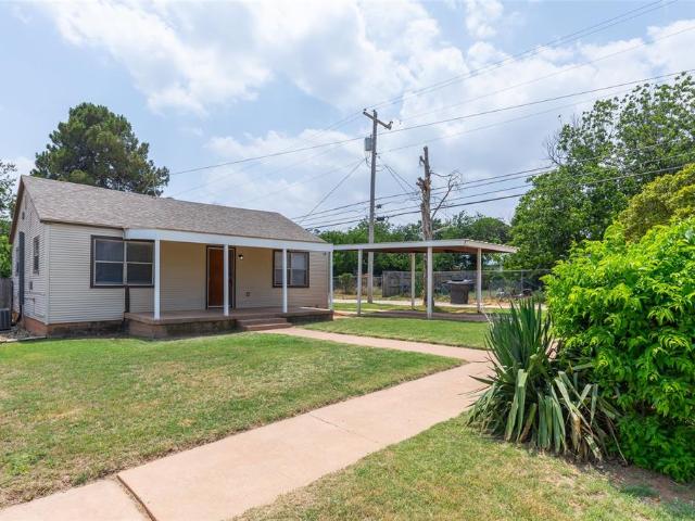 833 S 17th Street