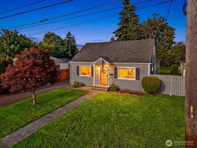 833 S Macarthur St, Tacoma, WA 98465