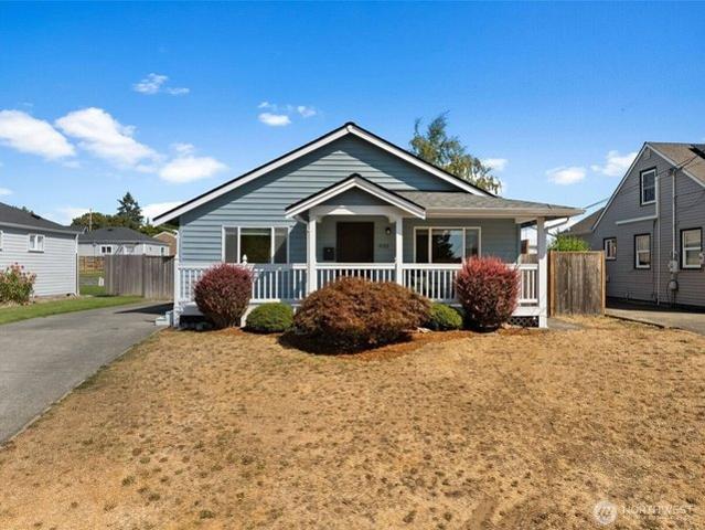 833 S Meyers St, Tacoma, WA 98465