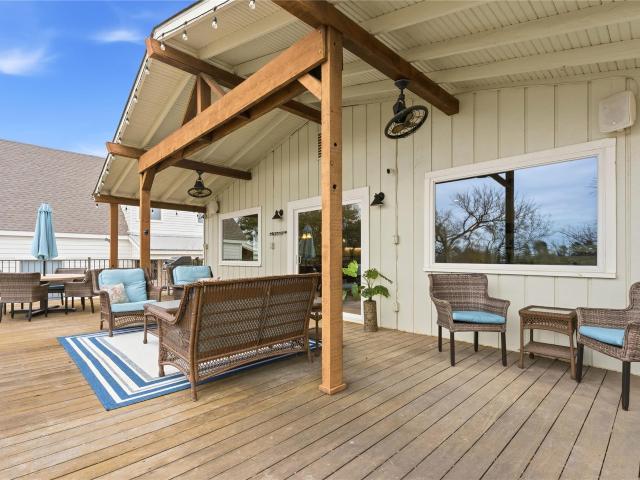 833 Sandy Mountain Dr