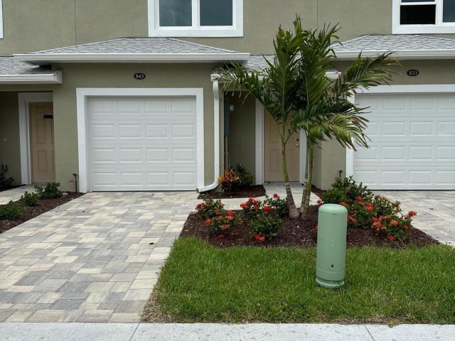 833 Paddleboard Ct, Melbourne, FL 32935 | MLS #1063 | Compass